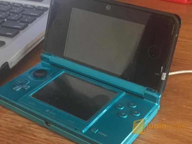 Nintendo 3DS + 2 Game Pilihan + Kotak Kartridge di Kota Tangerang Selatan, Banten | Jualo.com