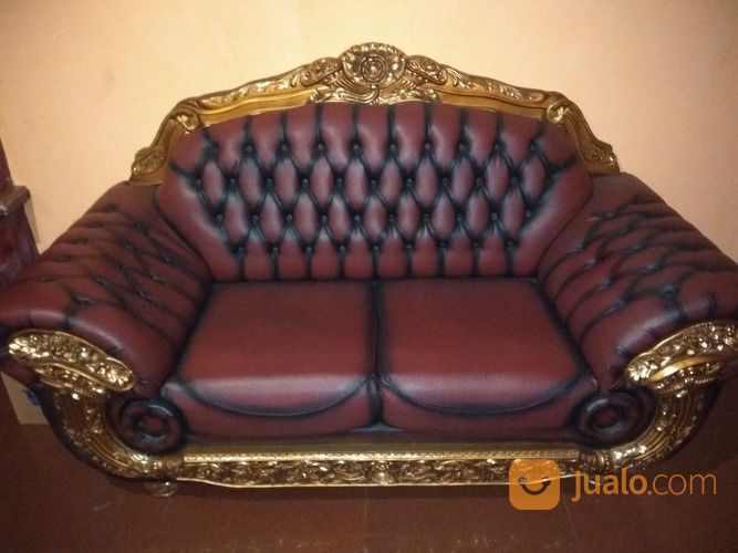 Satu Set Sofa Keren Dan Meja,,Harga 20 Juta Bisa Nego,,Telfon Ke Nomer ...