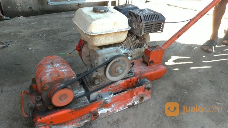 Sewa Stamper Kodok Sewa Stemper Kodok Plate Compactor di Kota Surabaya ...