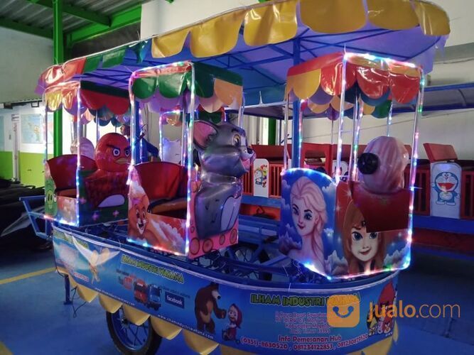 Kereta Panggung Jenis Plat Fiber di Kota Malang, Jawa Timur | Jualo.com